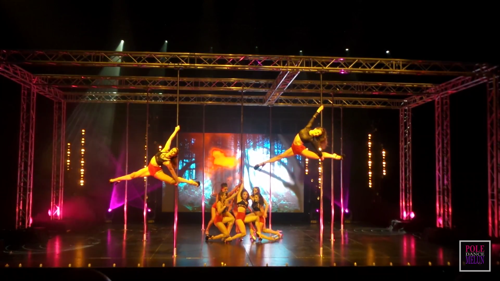EXOTIC TROUPE - Pole Dance Melun